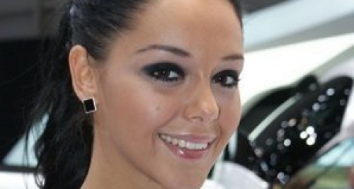 Nabilla : Fidèle à elle-même