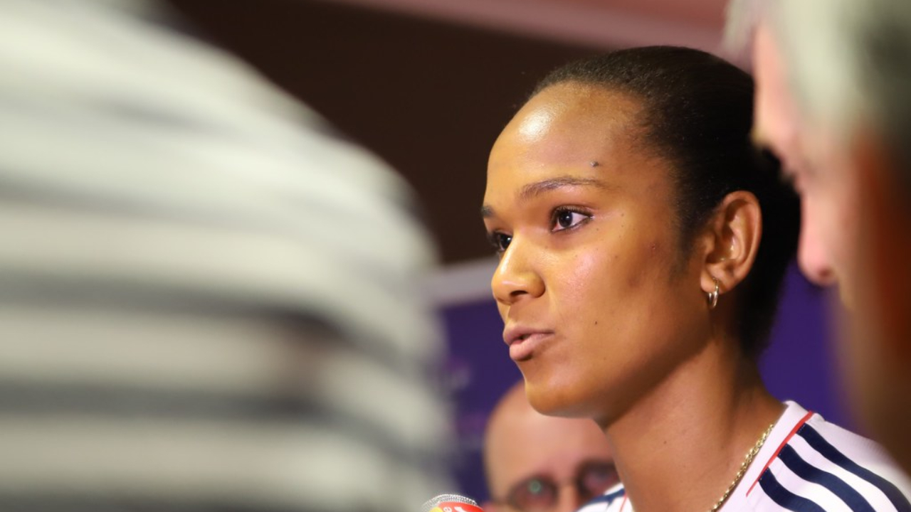 "C'est un jour triste mais nécessaire pour préserver ma santé mentale" : Wendie Renard (OL) se ...