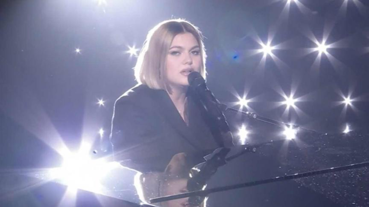 Louane lève le voile sur le clip de son nouveau single, "Secret" (vidéo)